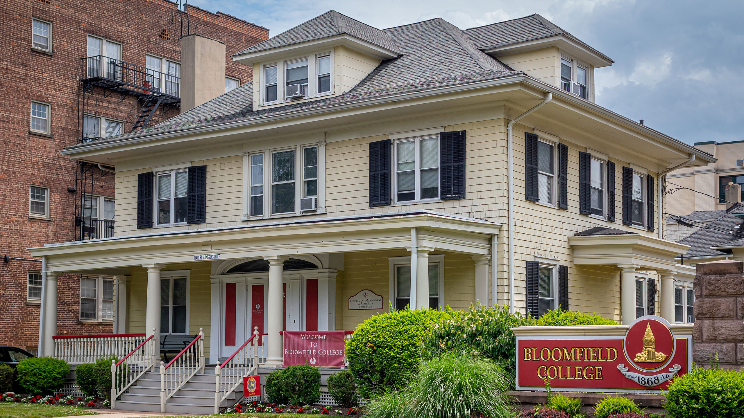 Alumni – Bloomfield College